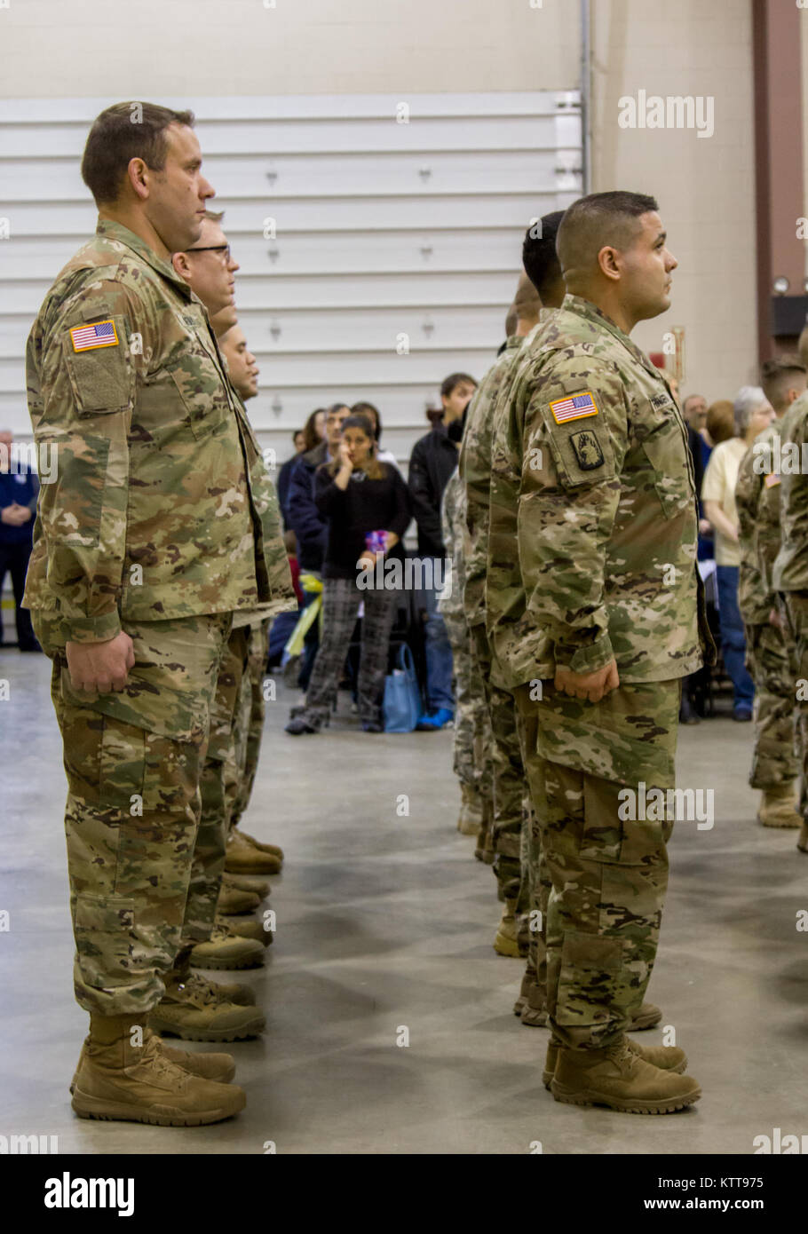 Soldiers attached to the 727th Military Police Law and Order Detachment ...