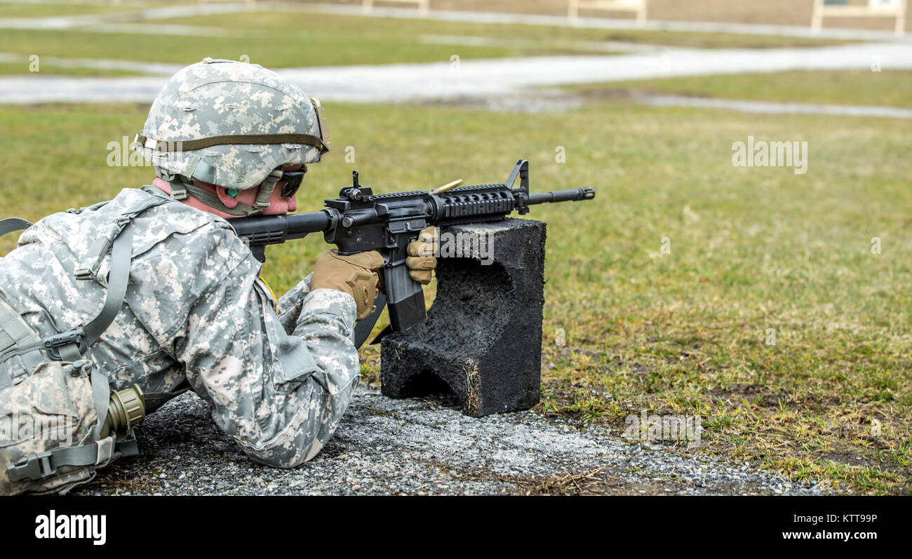 U.S. Army Sgt. Zachary Smith qualifies with the M4 rifle during the New ...