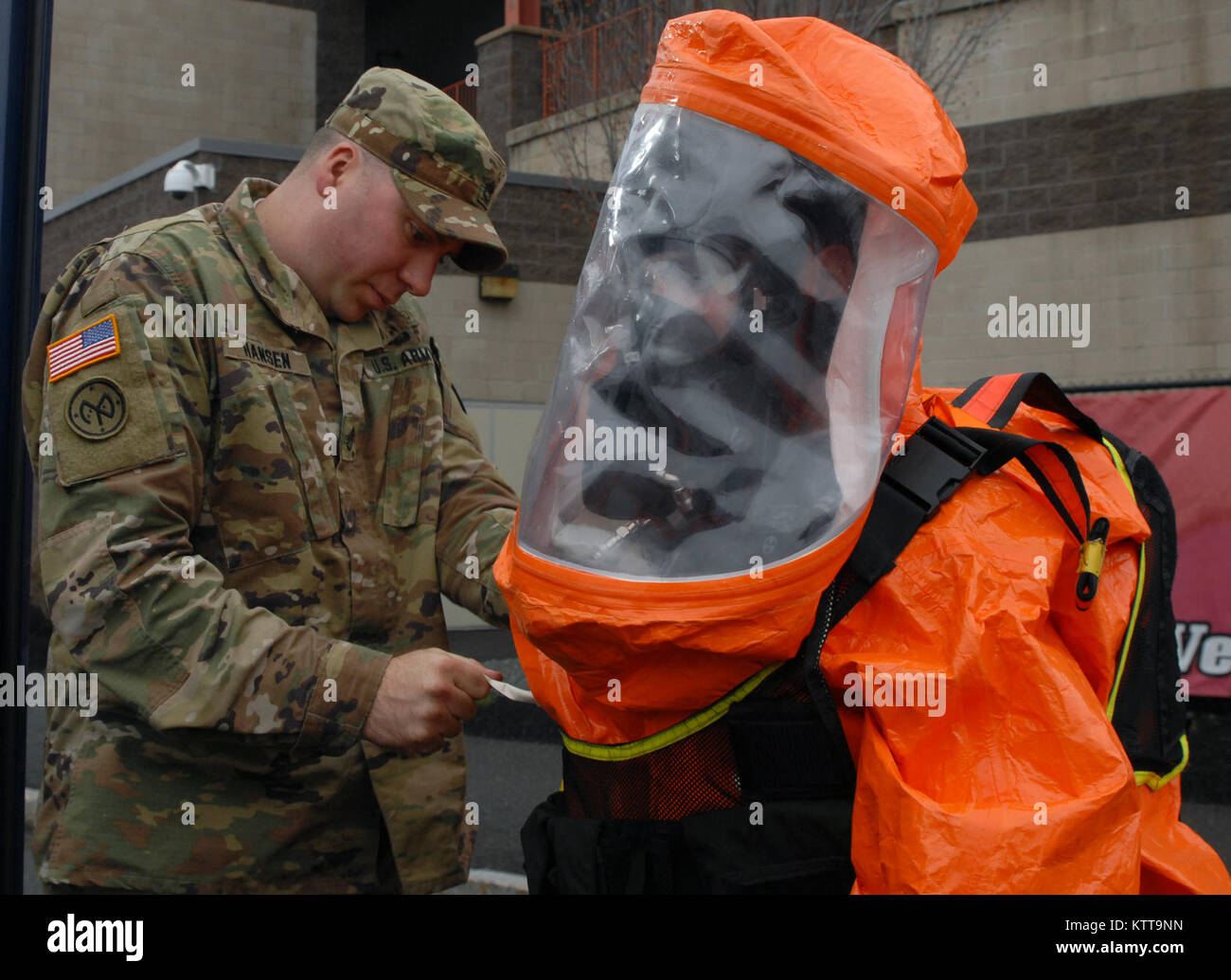 2nd Civil Support Team (CST) member Staff Sgt. David Hansen (left ...