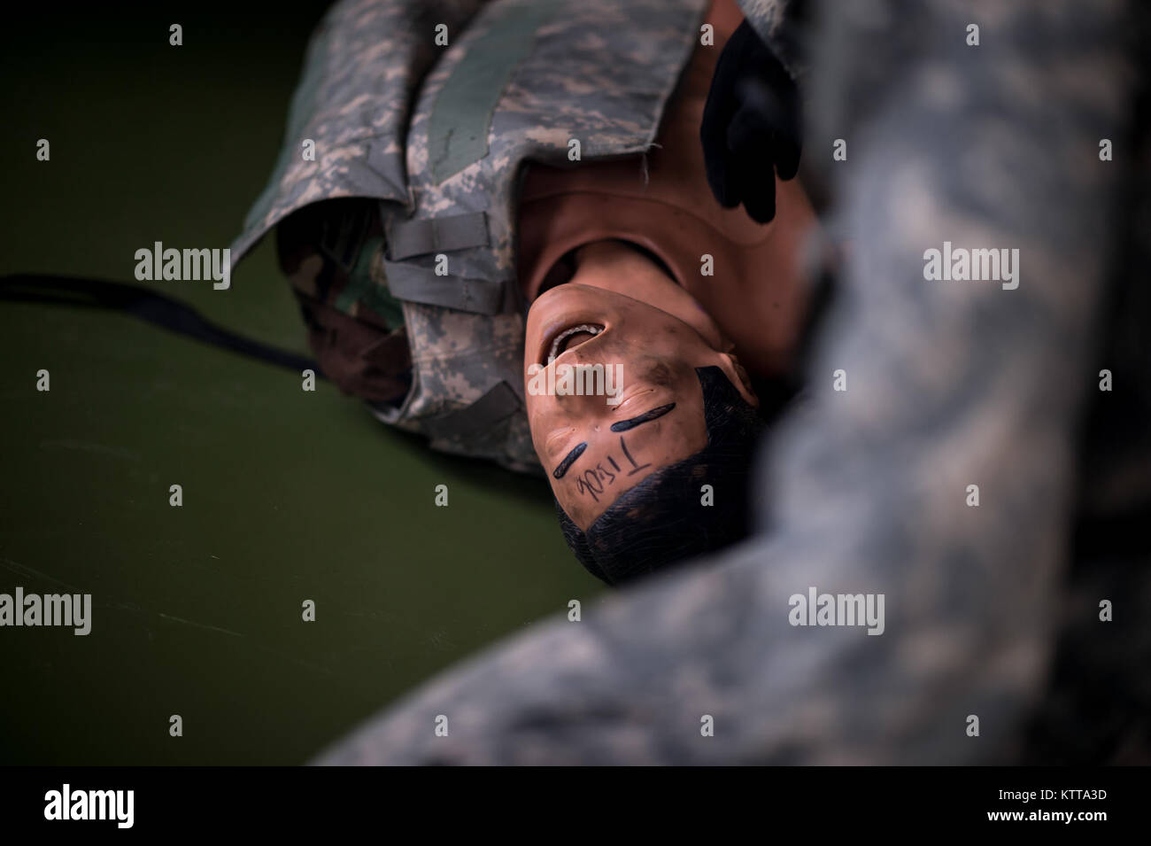 Soldiers taking part in the Region One Best Warrior Competition train ...