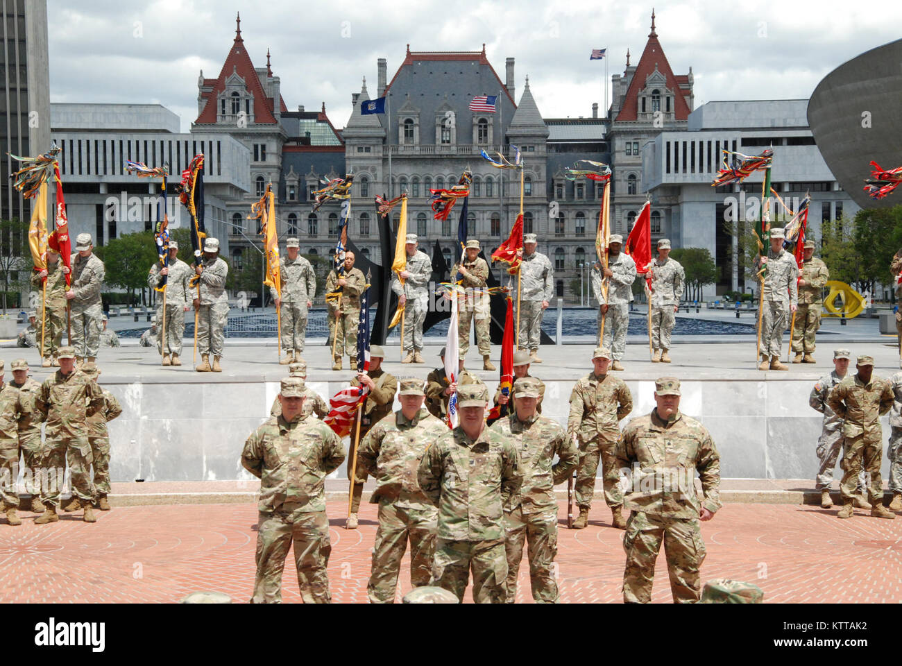 Soldiers of the New York Army National Guard’s 42nd Infantry Division ...