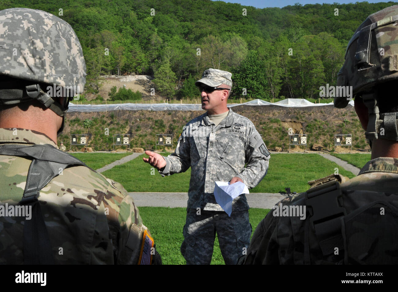 U.S. Army National Guard soldier, Master Sgt. Brian Shea from Joint ...