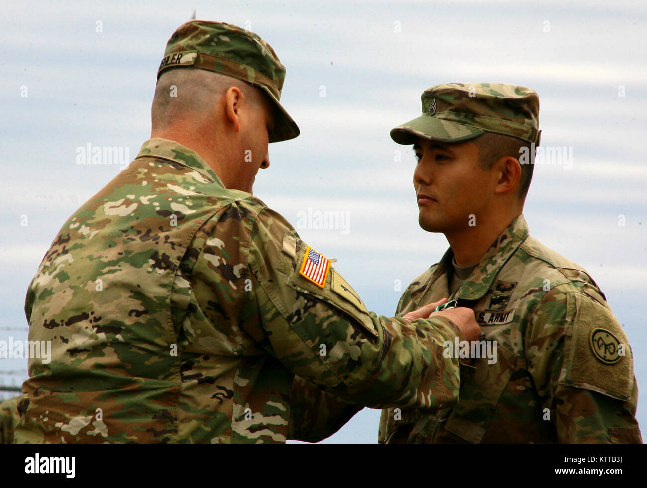 Navy commendation medal army hi-res stock photography and images - Alamy