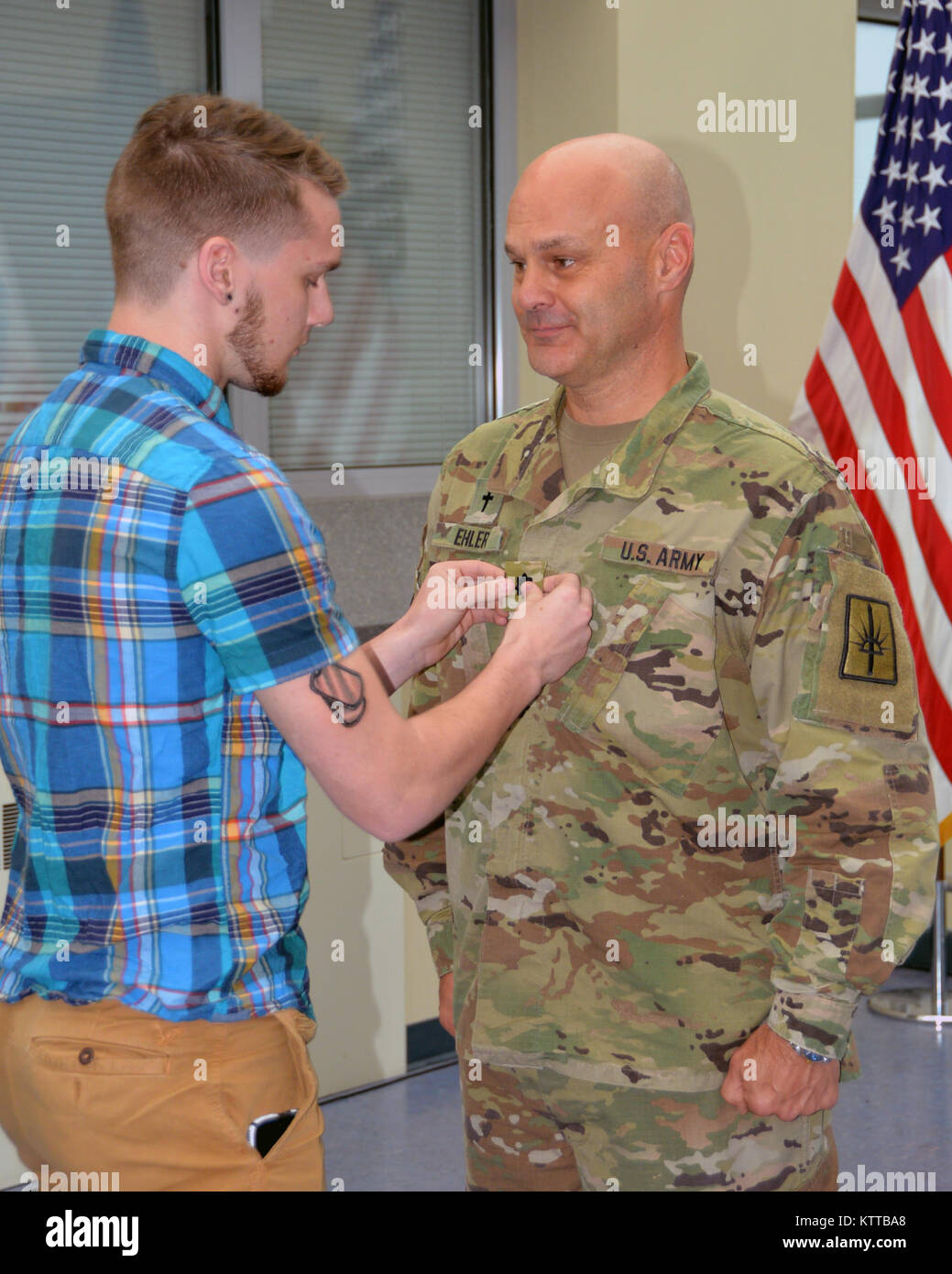 U.S. Army National Guard Soldier, Lt. Col Scott Ehler, a Chaplain with ...