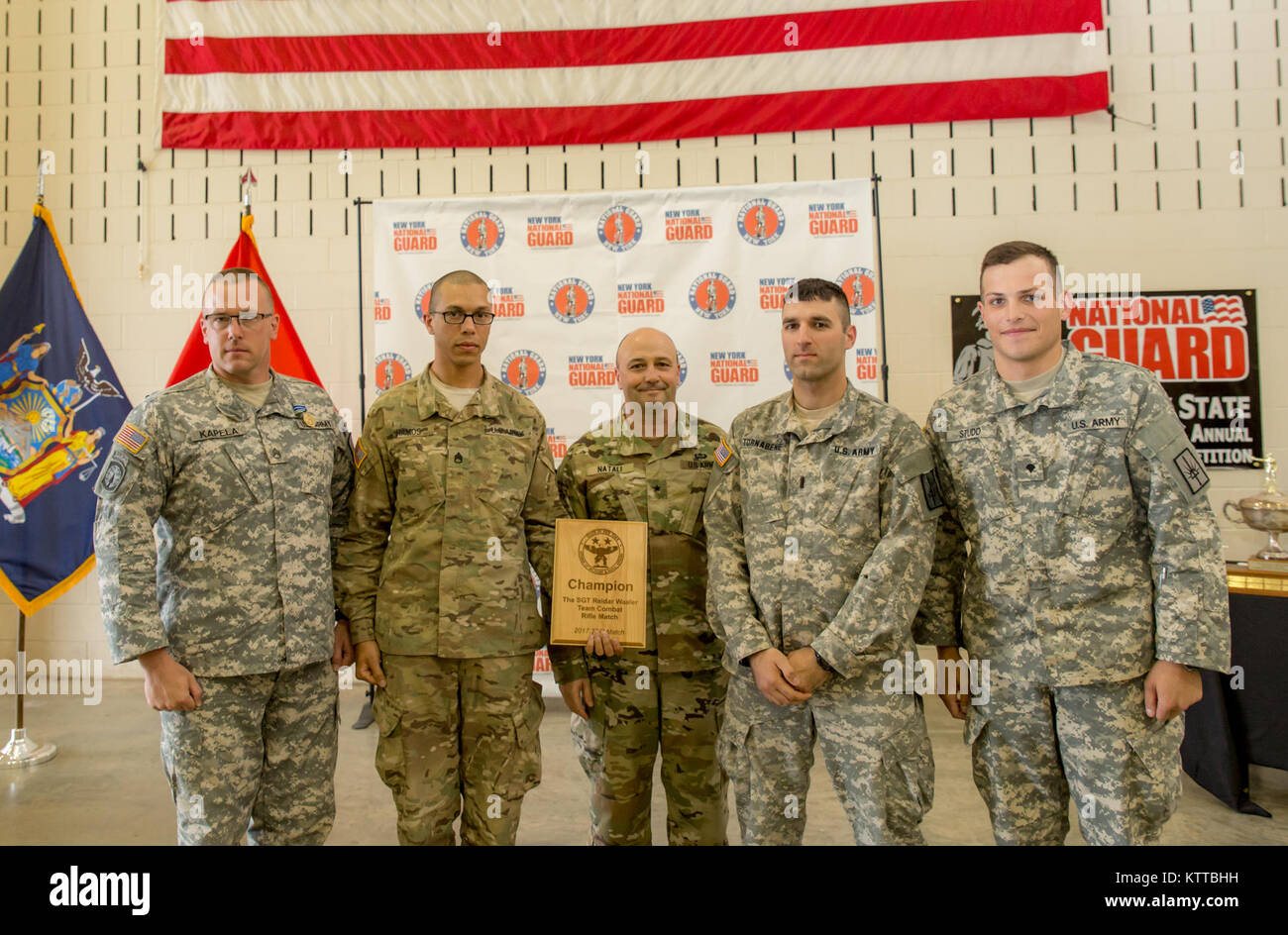 U.S. Army Staff Sgt. Michael Kapela, Staff Sgt. Raphael Ramos, 1st Lt ...