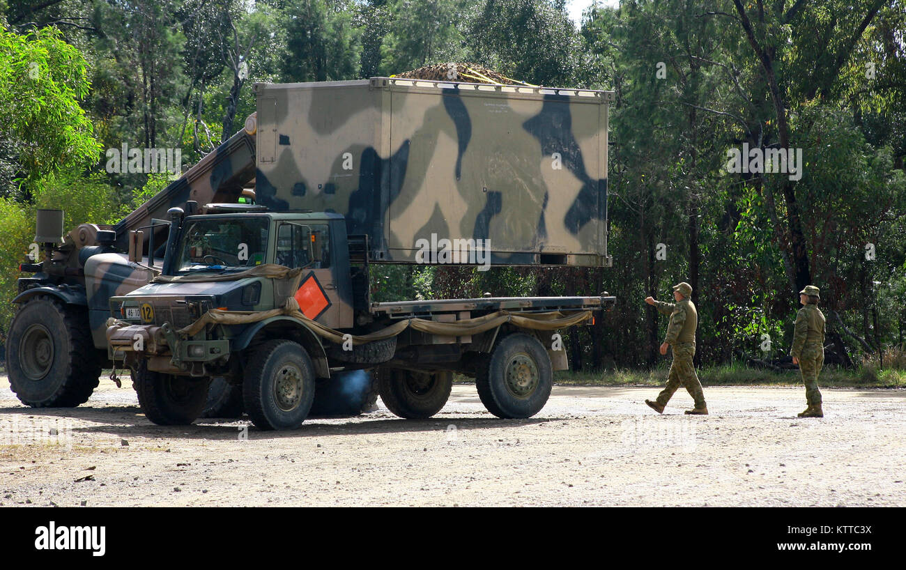 Unimog truck hi-res stock photography and images - Alamy