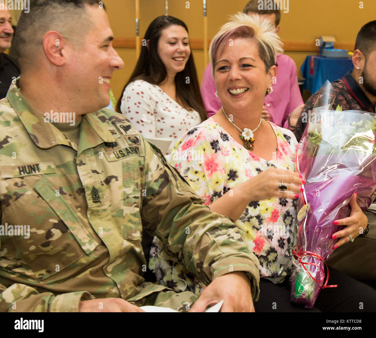 U.S. Army Sgt. Maj. Eric R. Hunt, the retention sergeant major for the ...