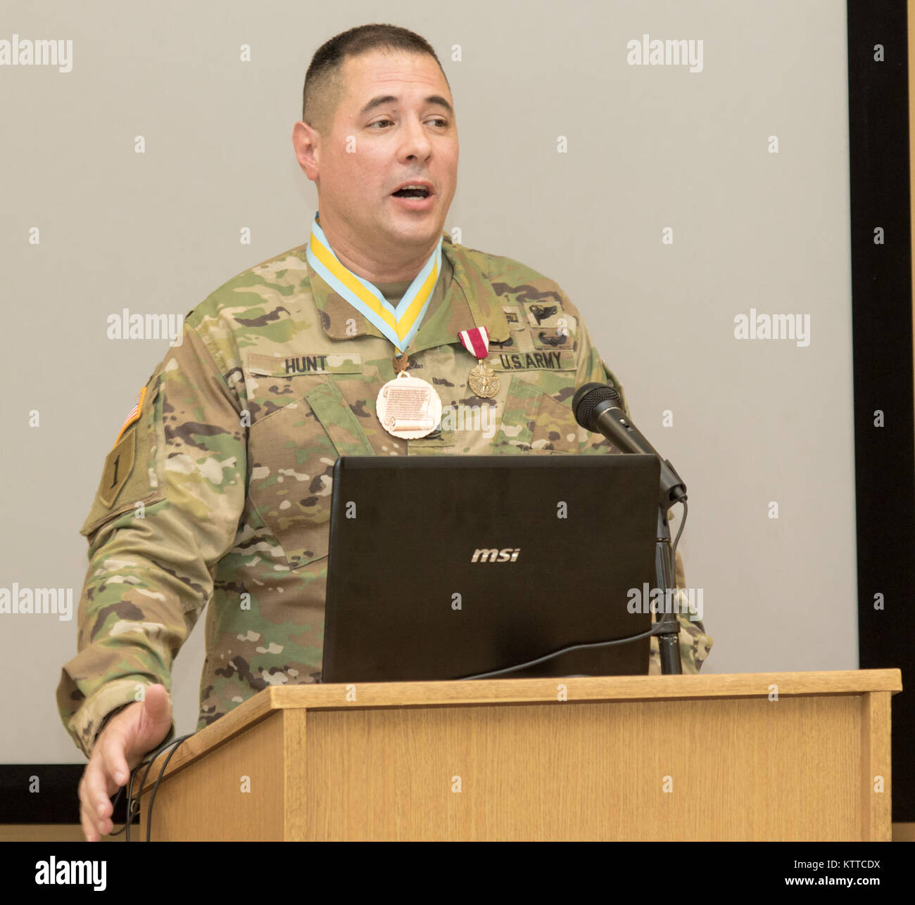 U.S. Army Sgt. Maj. Eric R. Hunt, the retention sergeant major for the ...