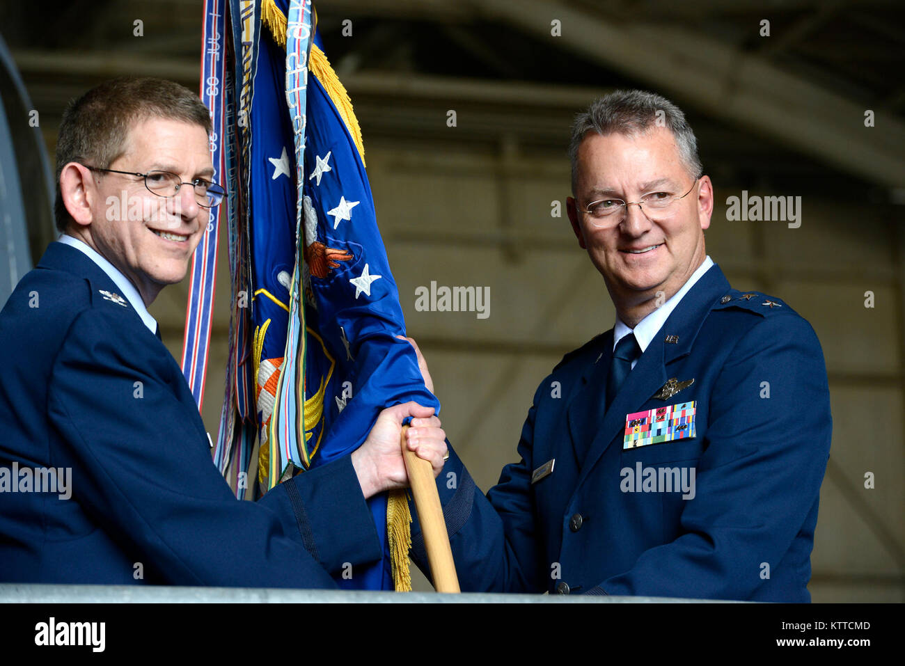 Passes the guidon hi-res stock photography and images - Alamy