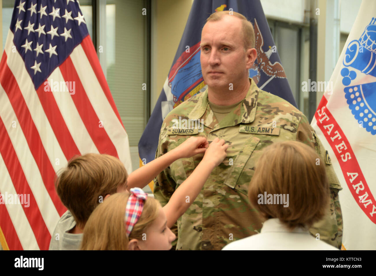 N.Y. Army National Guard Soldier, Lt. Col. Todd Summers, assigned to ...