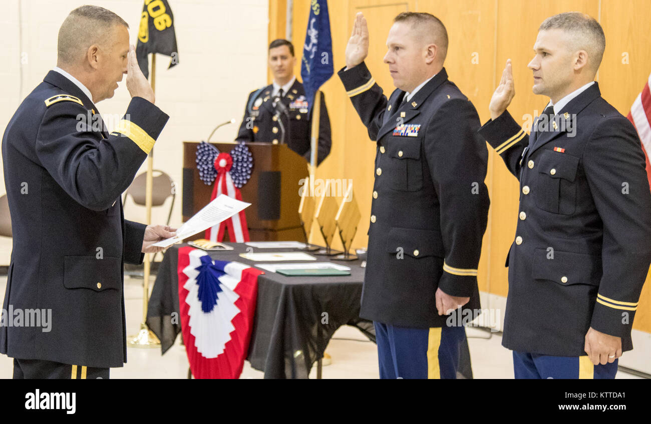 U.S. Army 2nd Lt. Duncan Newberry, left, and 2nd Lt. Nathan Napper ...