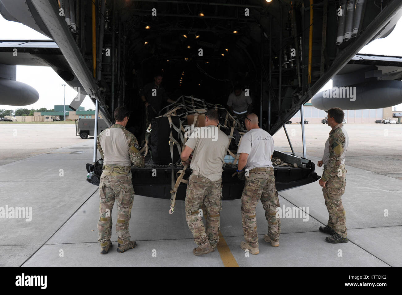 106 rescue wing hi-res stock photography and images - Alamy