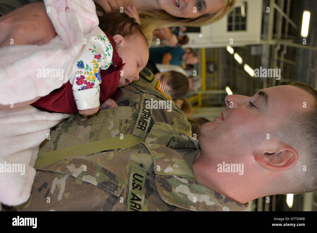 New York Army National Guard Soldiers attached to the 1156th Engineer ...