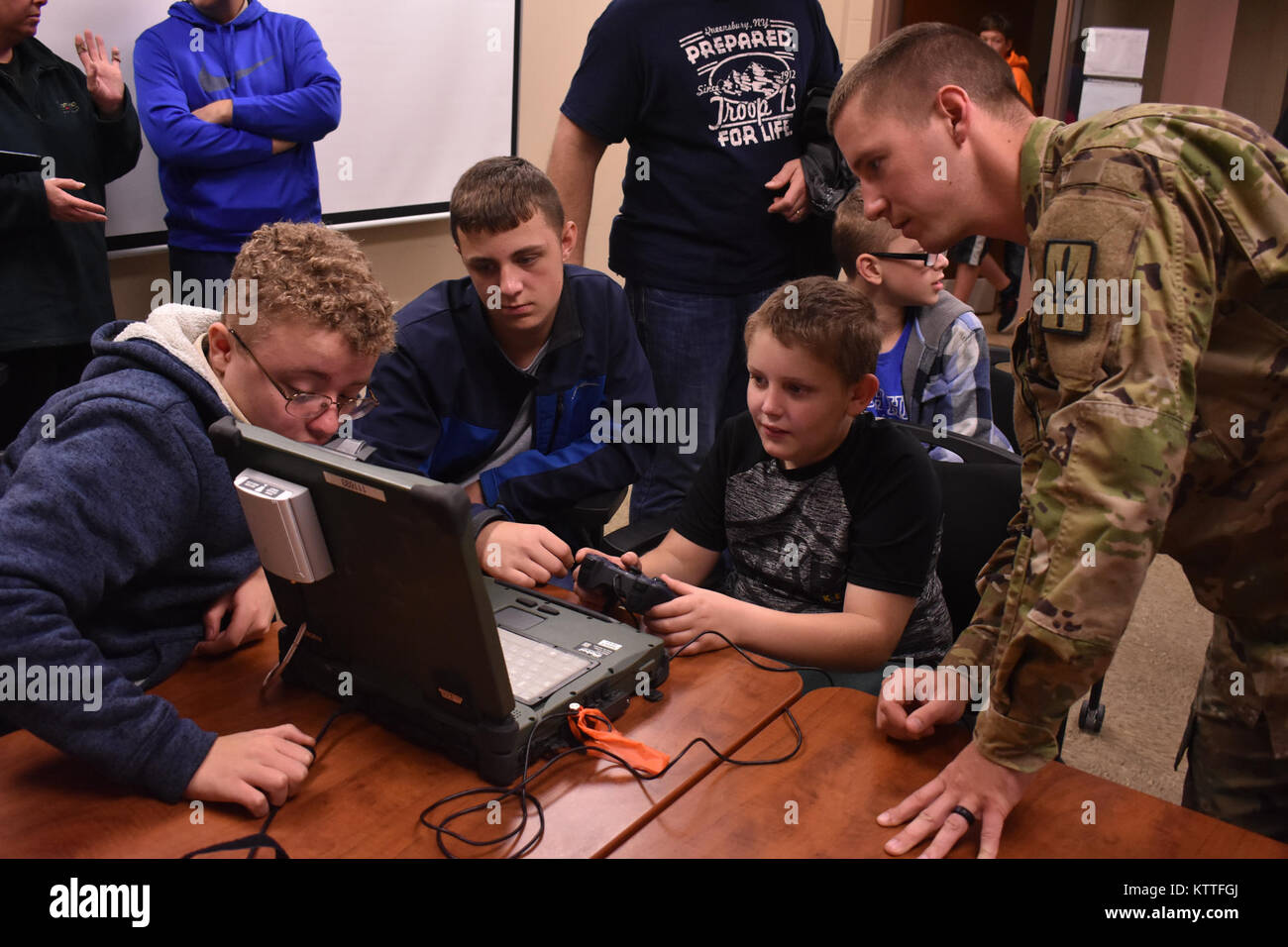 Boy Scouts play with an iRobot 510 PackBot at the New York Army ...