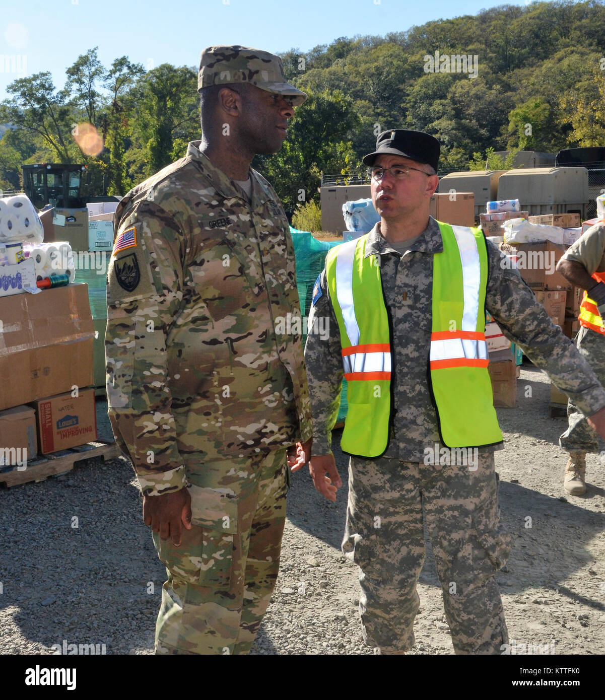 Cortlandt Manor , NY- New York Army National Guard soldiers from the ...