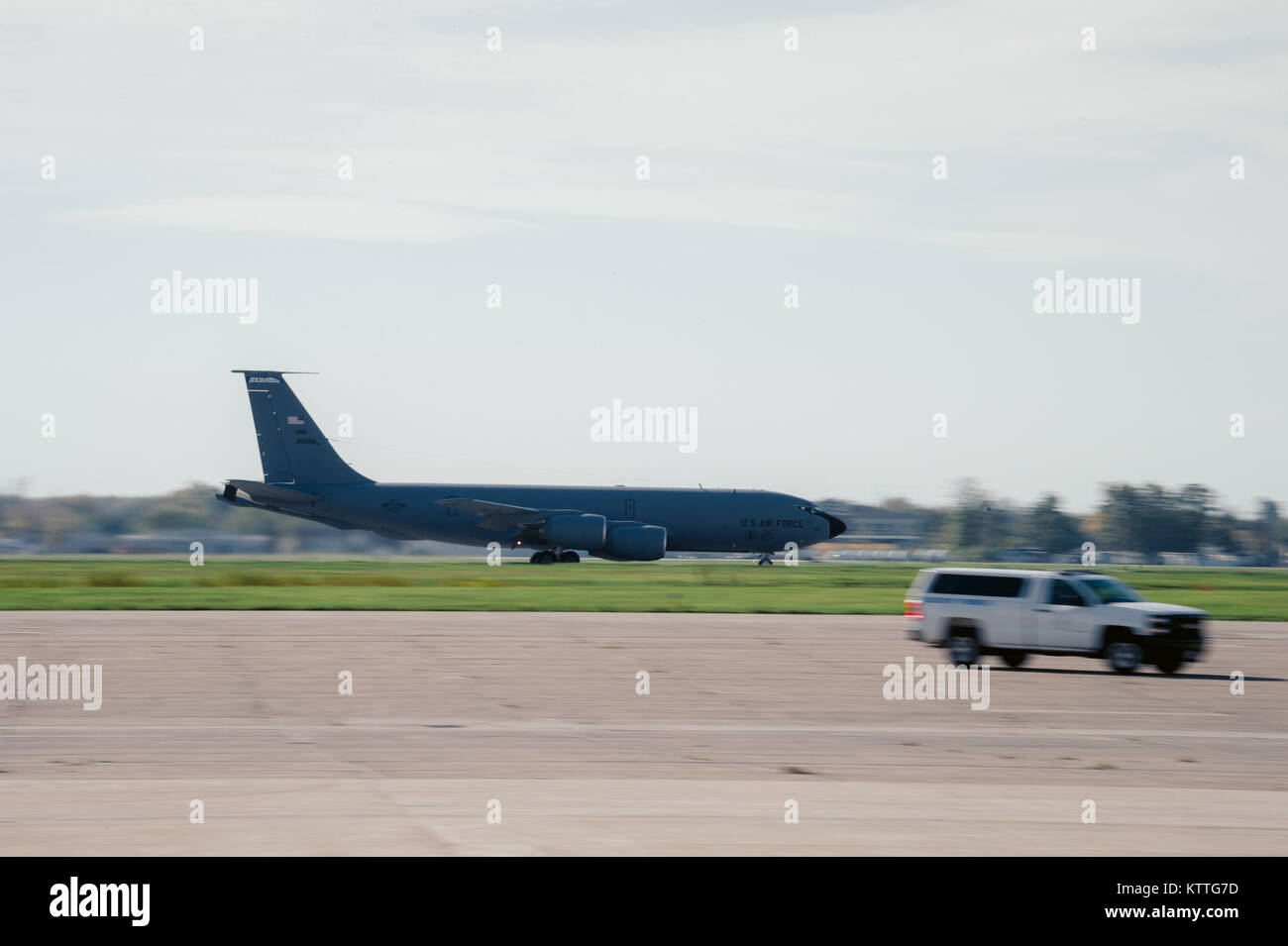 157th air refueling wing hi-res stock photography and images - Alamy