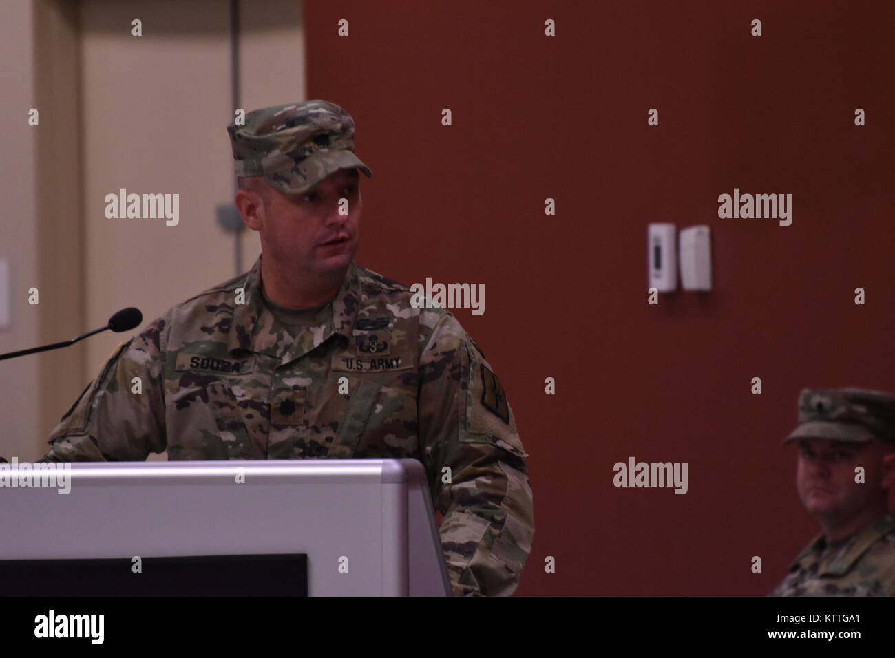 N.Y. Army National Guard Soldier, Lt. Col. Jason Souza, outgoing ...