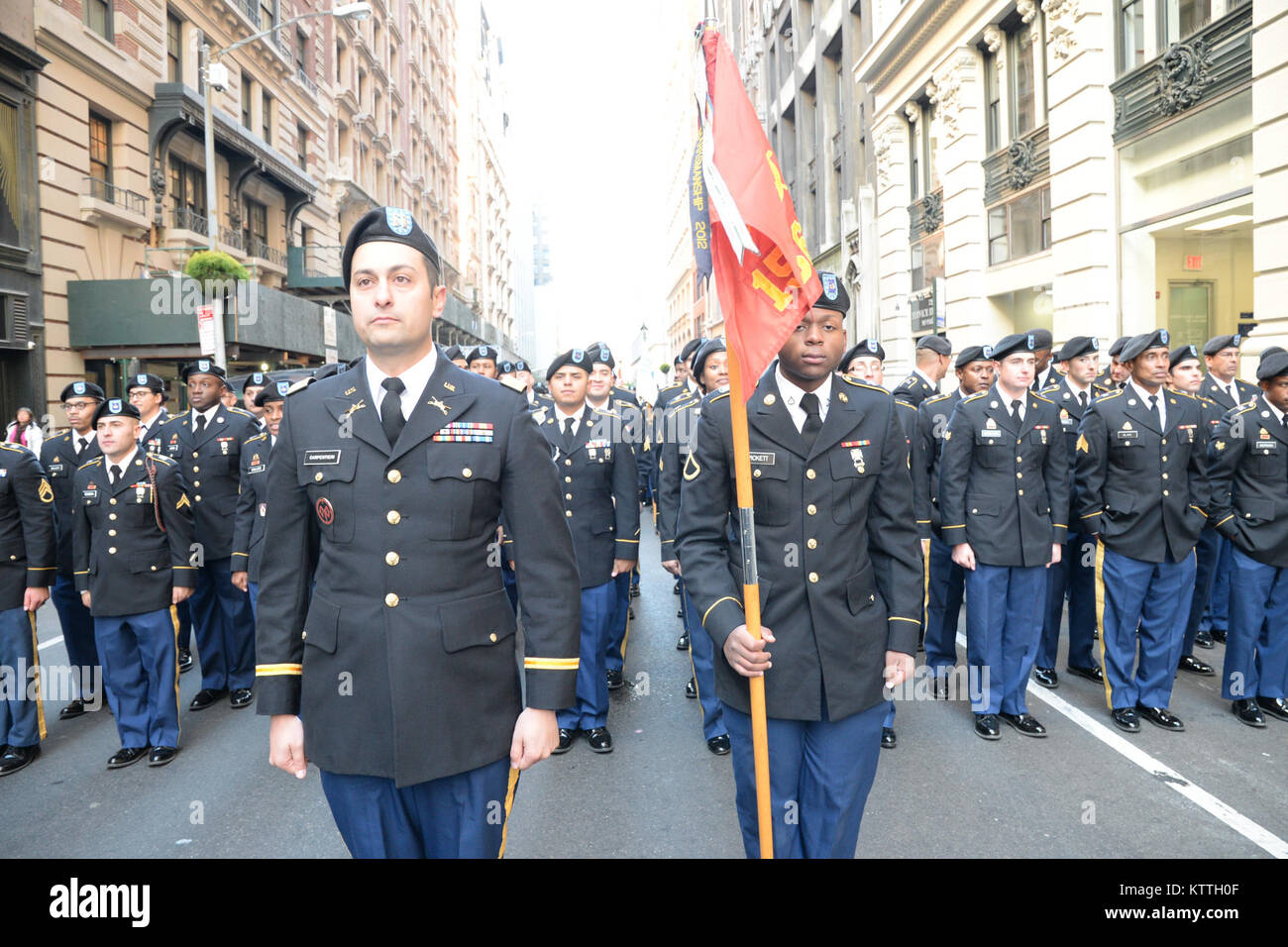 Soldiers from the New York Army National Guard, 369th Sustainment ...