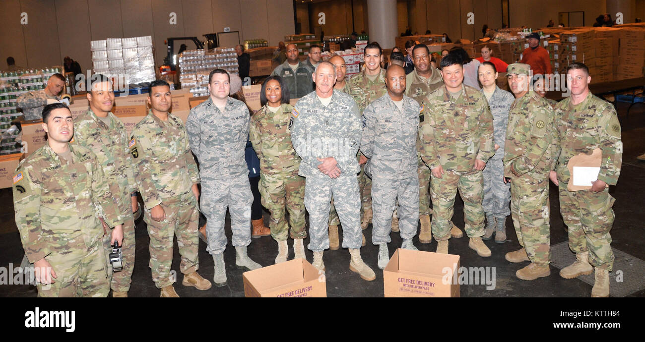 New York City - On November 20th and 21st 2017 soldiers and airmen from ...