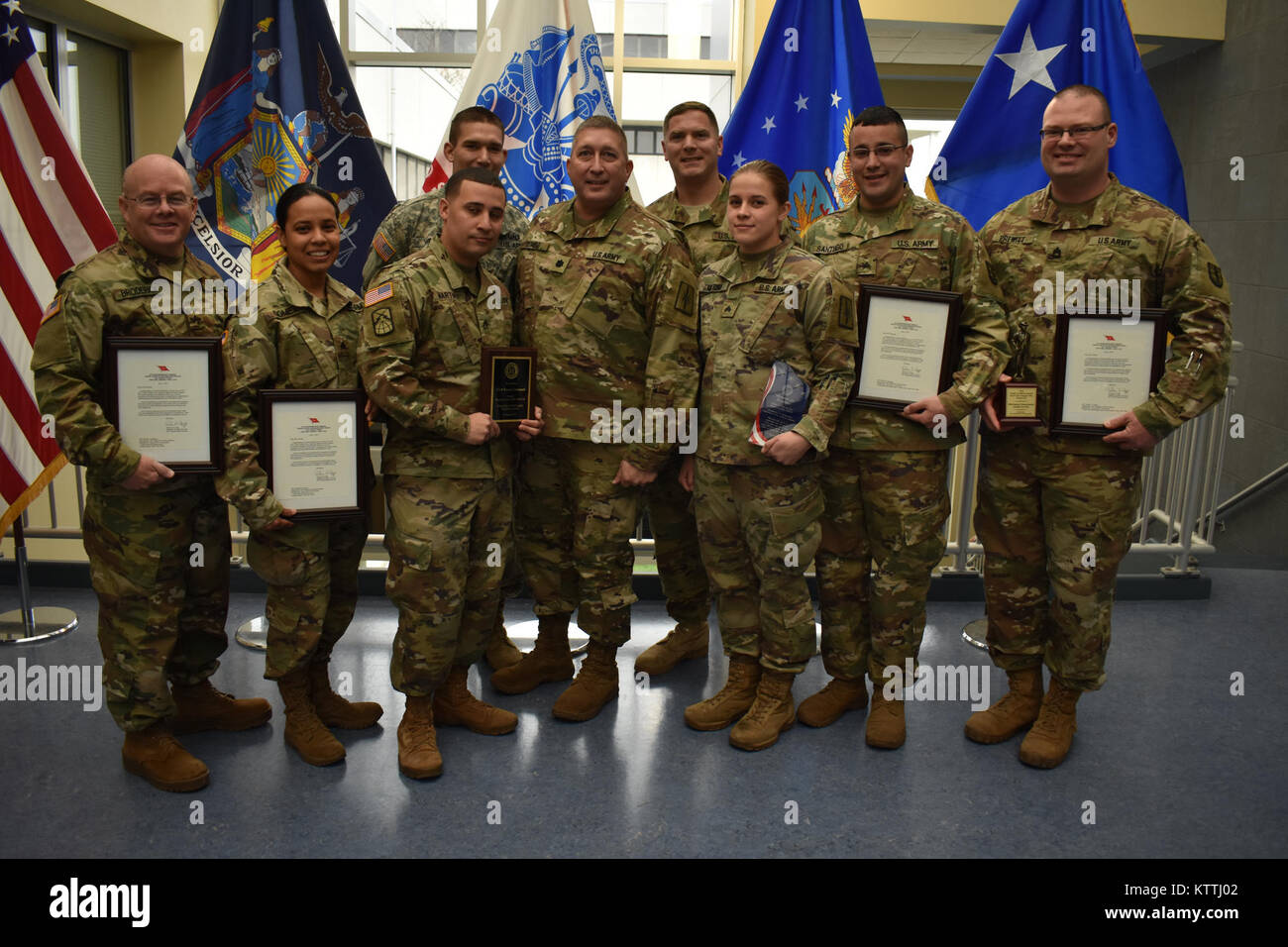 N.Y. Army National Guard Soldiers stand together after receiving awards ...