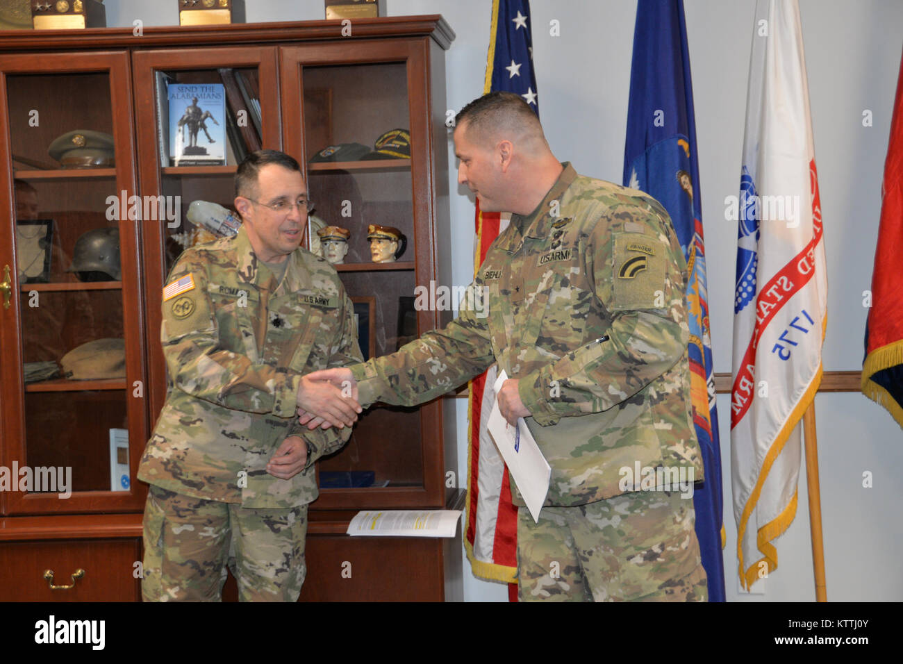 New York Army National Guard Soldier Lt. Col. Robert Romano, gets ...