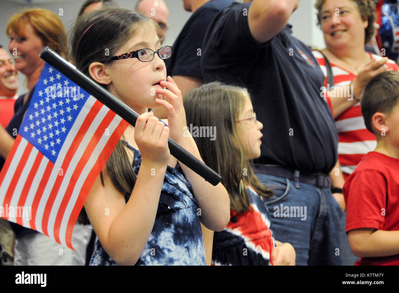 STEWART IAP, Newburgh, NY --Juliana Lutz looking for her cousin SSgt ...