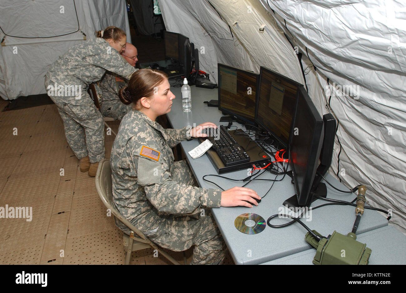 U.S. Army National Guard personnel daily duties and life. Working ...