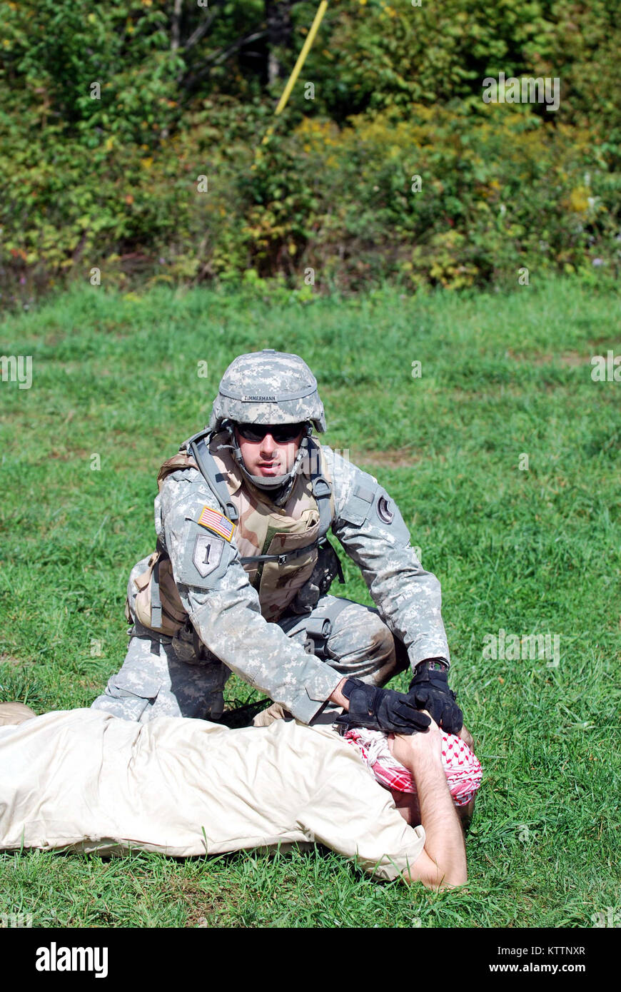 U.S. Army National Guard personnel daily duties and life. Working ...