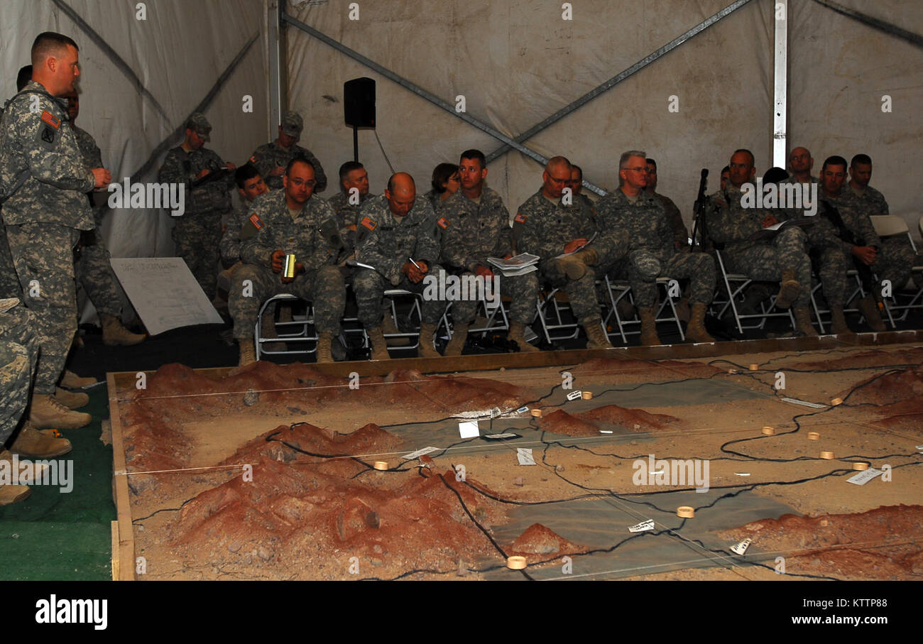 Combined arms rehearsal hi-res stock photography and images - Alamy