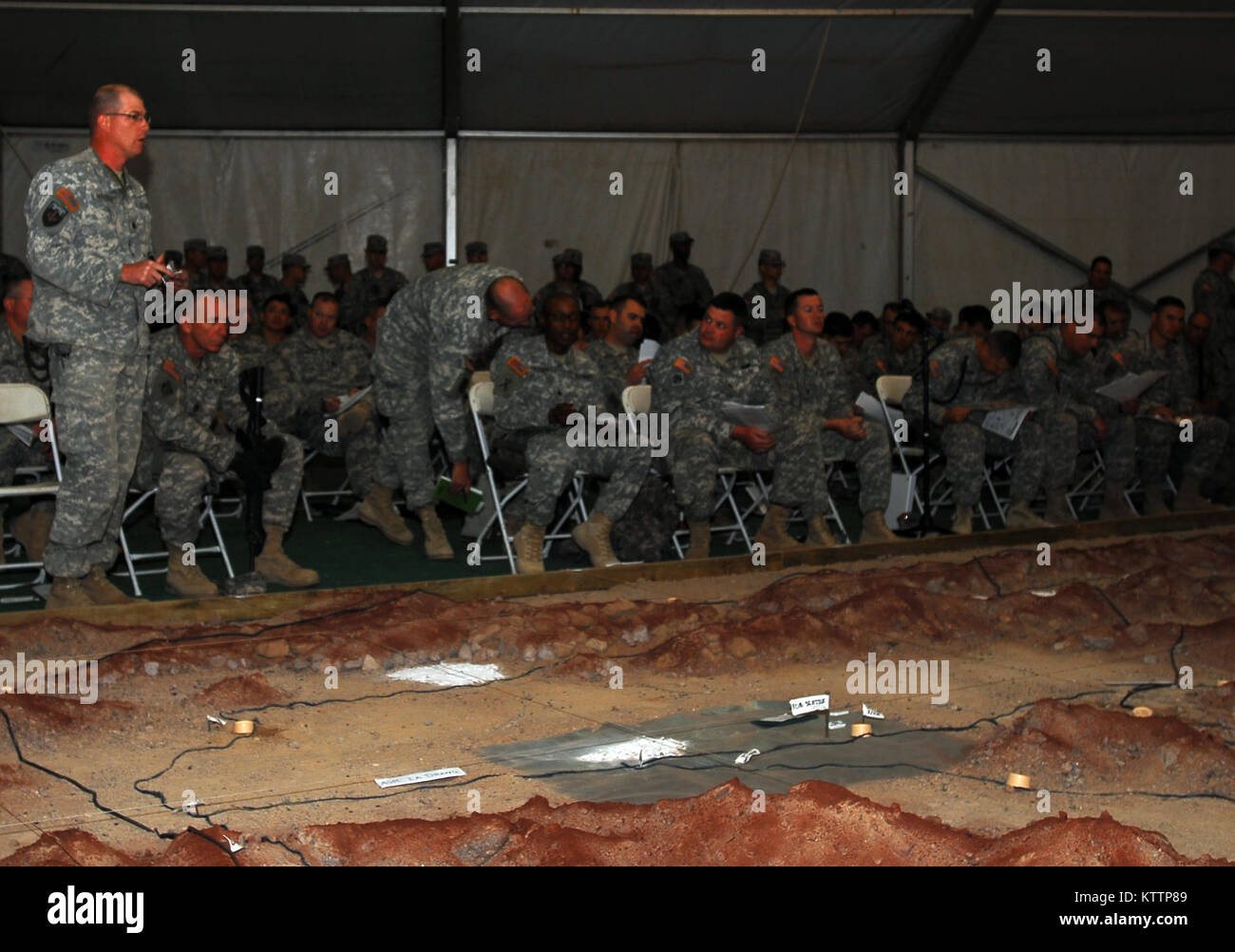 Combined arms rehearsal hi-res stock photography and images - Alamy