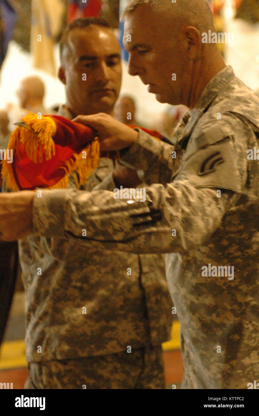 The commander and command sergeant major hi-res stock photography and ...