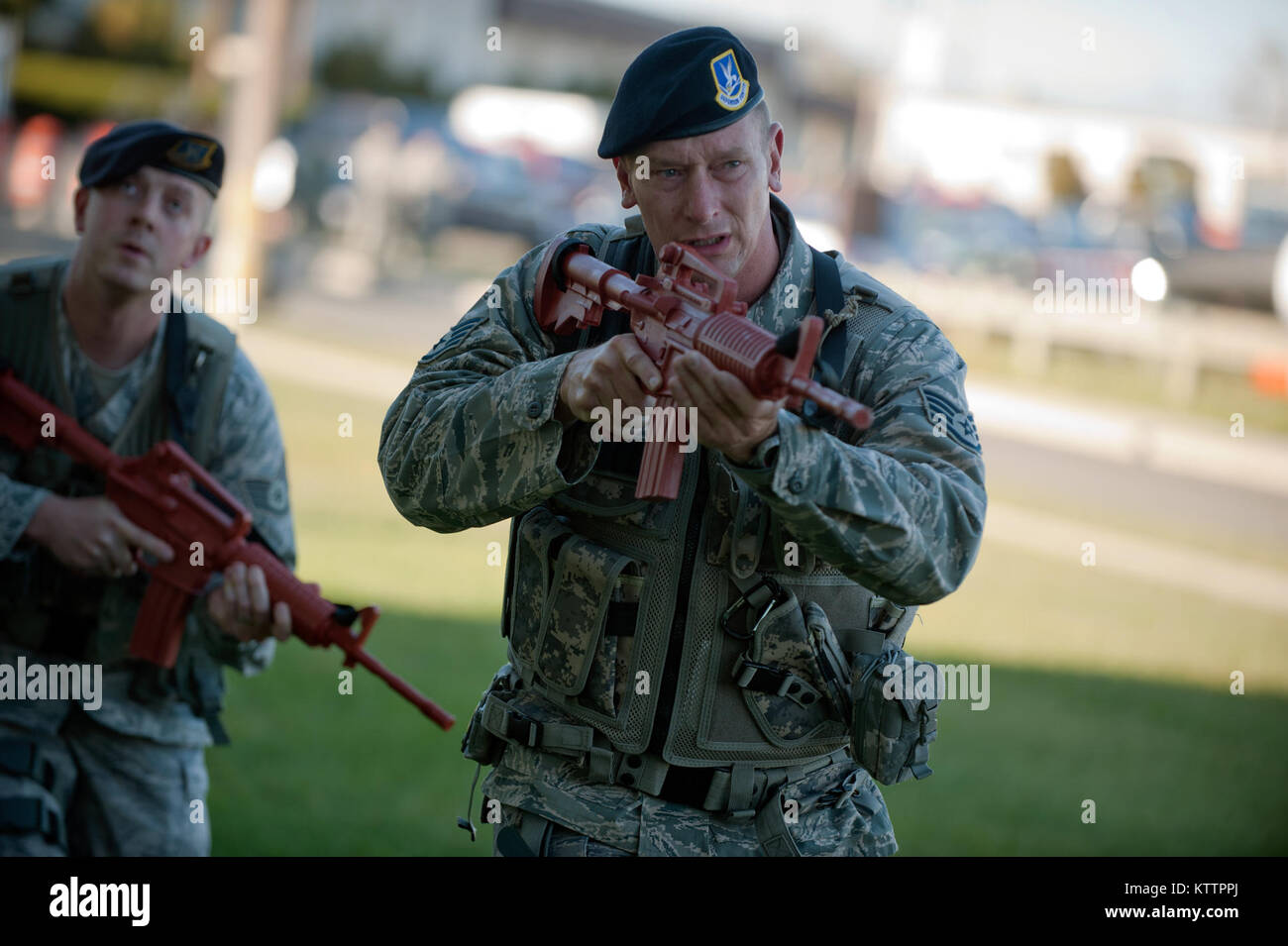 Tactical formation hi-res stock photography and images - Alamy