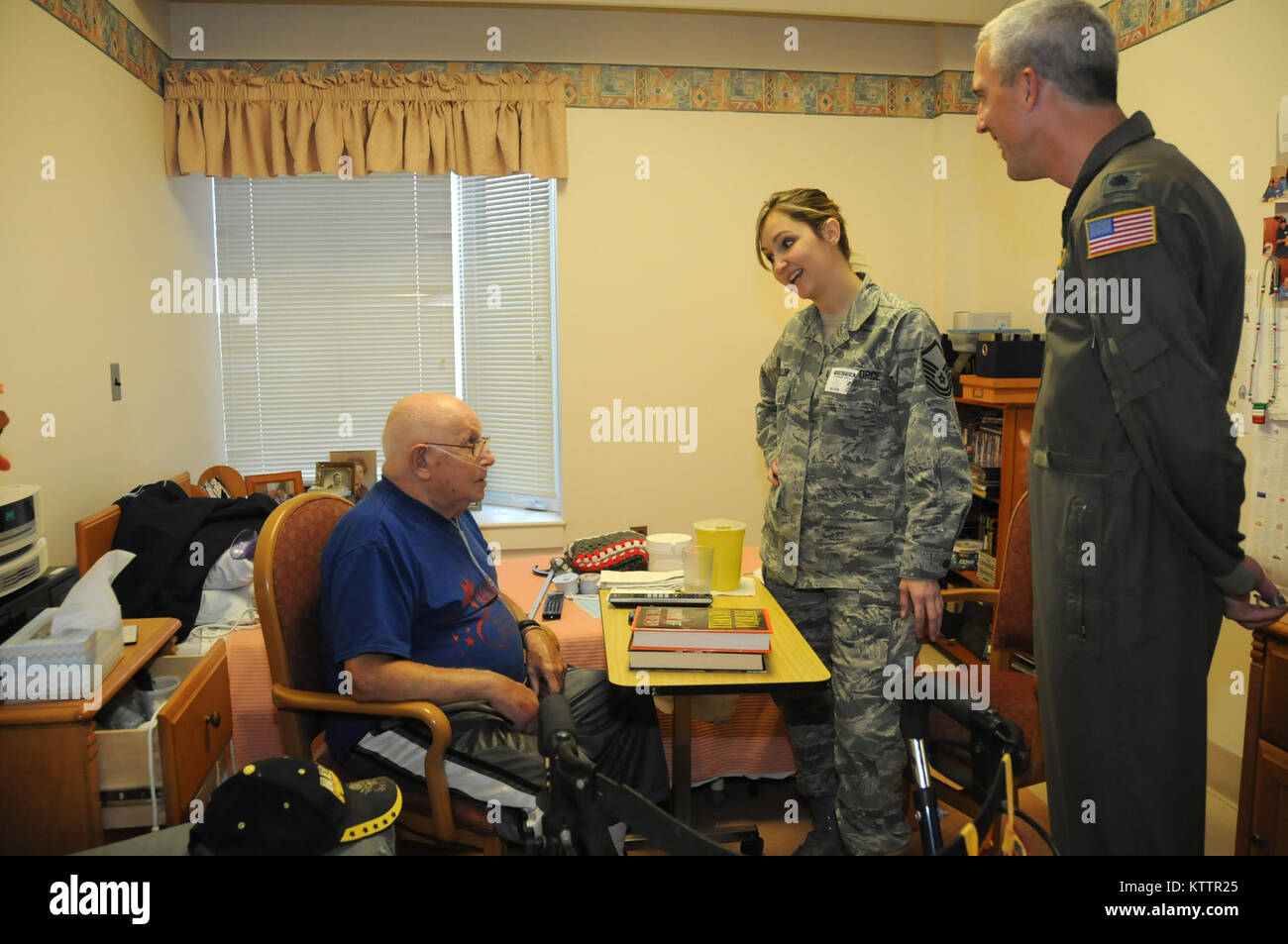 Master Sgt. Carrie Gillen and Lt. Col. Russell Strasburger visits ...