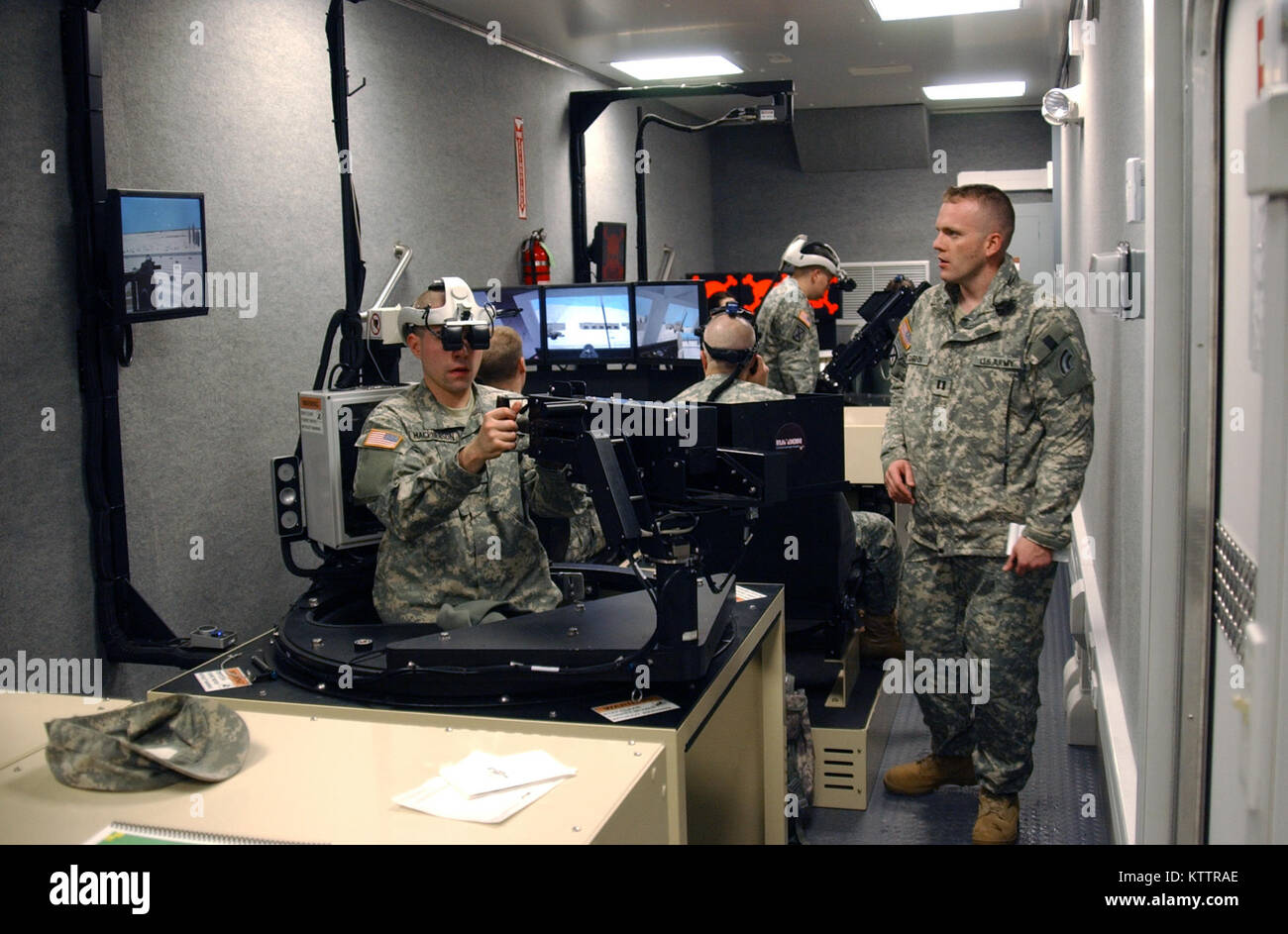 U.S. Army National Guard personnel daily duties and life. Working ...
