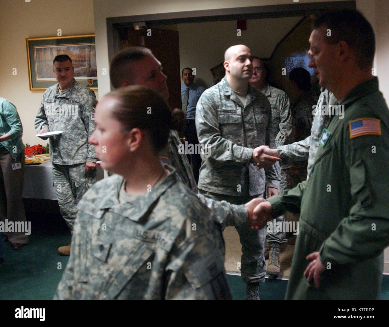 New York National Guard's TAG and Deputy TAG greet DMNA employees ...