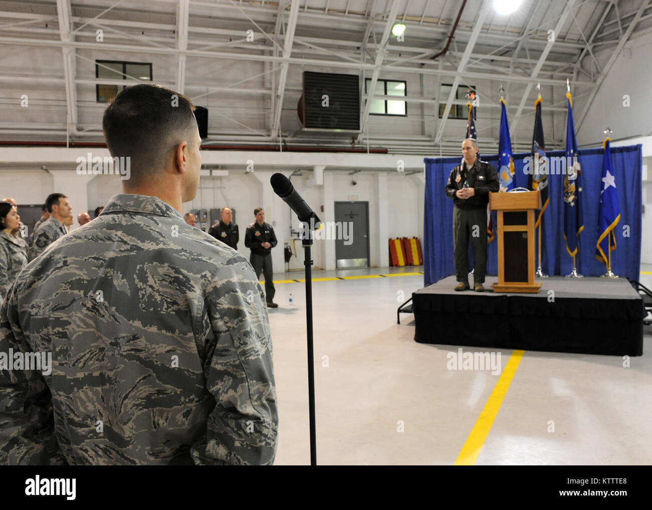 U. S. Air Force Gen. Mike Hostage, Air Combat Command (ACC) Commander ...