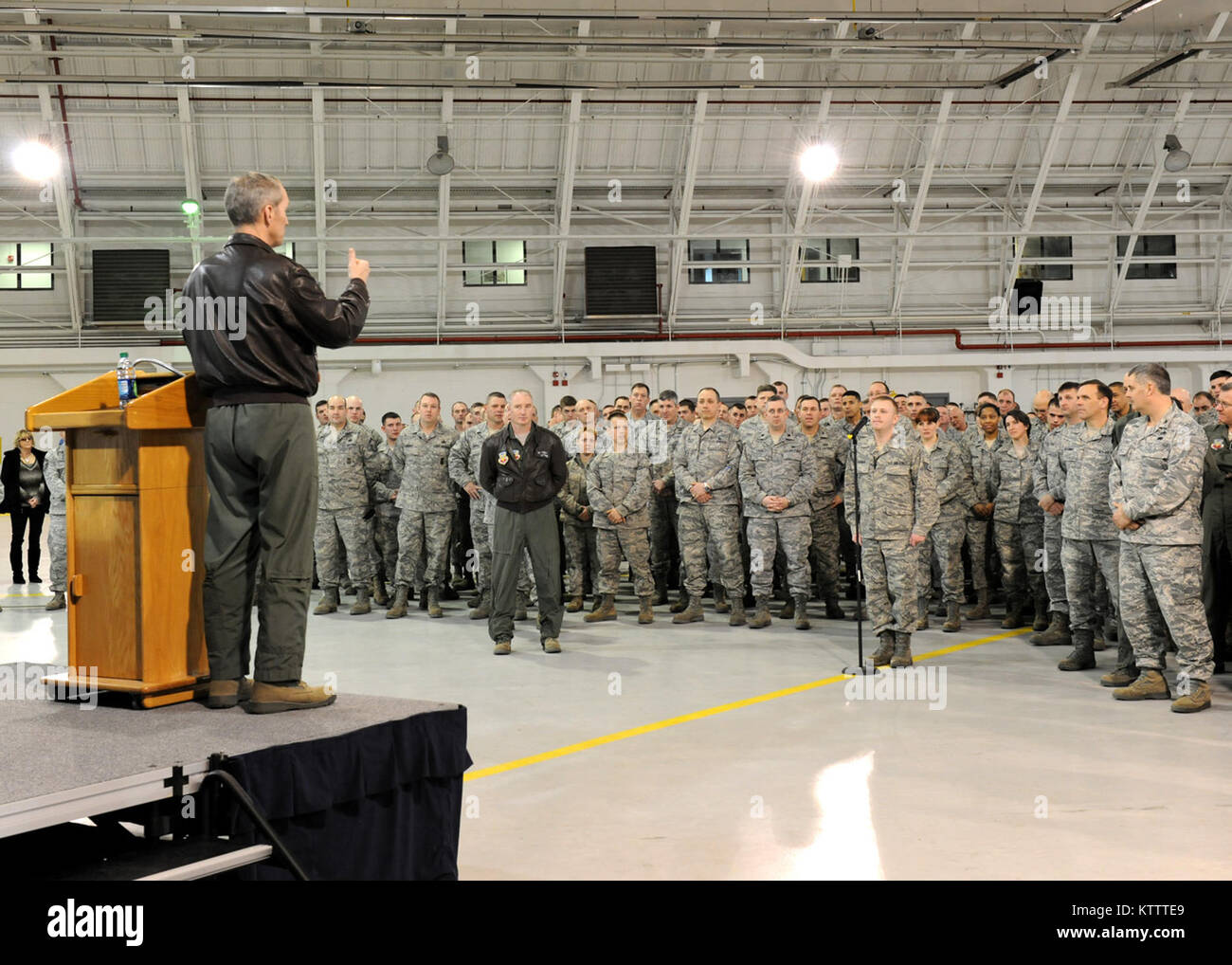 U. S. Air Force Gen. Mike Hostage, Air Combat Command (ACC) Commander ...