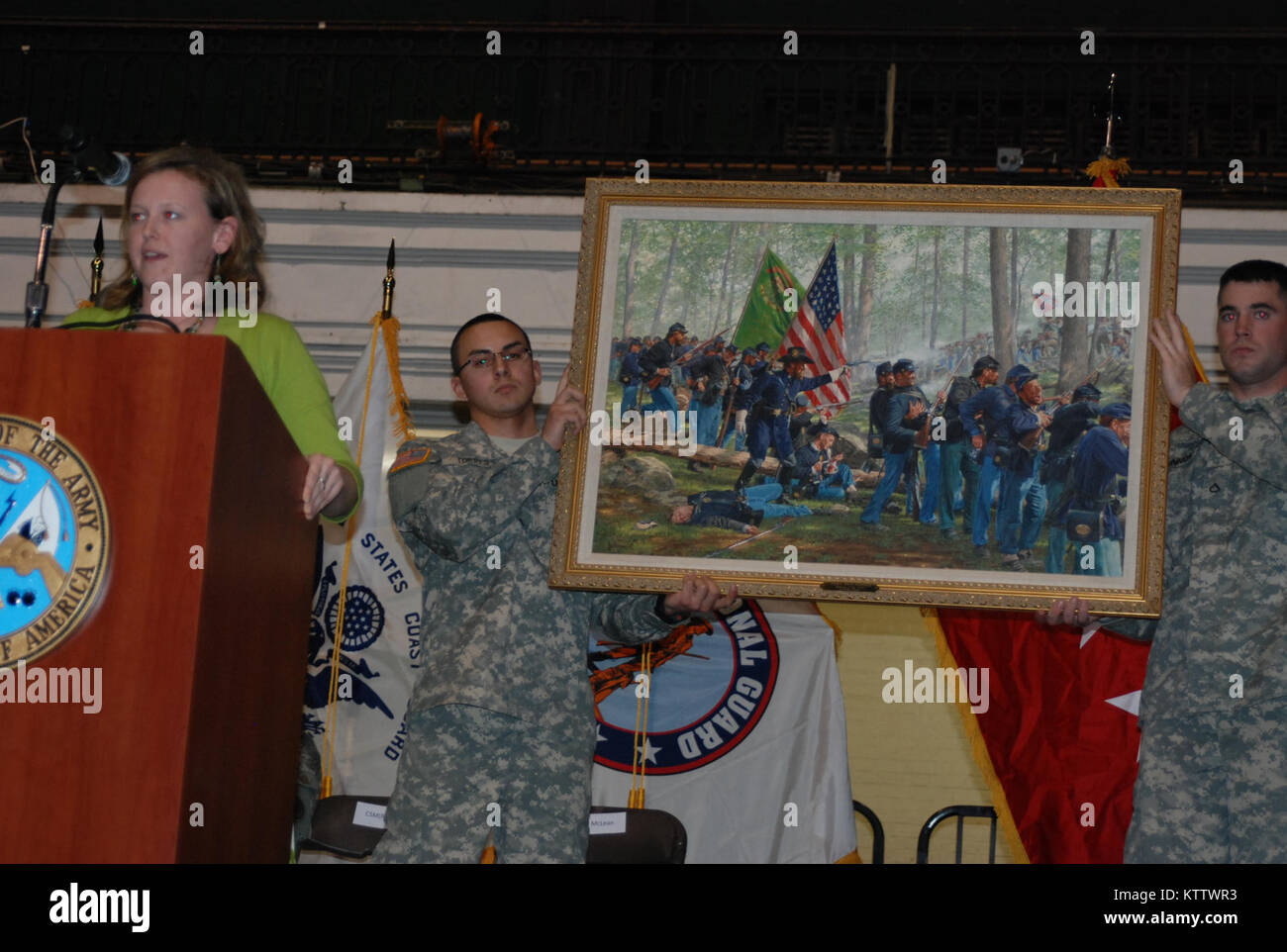 U.S. Army National Guard personnel daily duties and life. Working ...