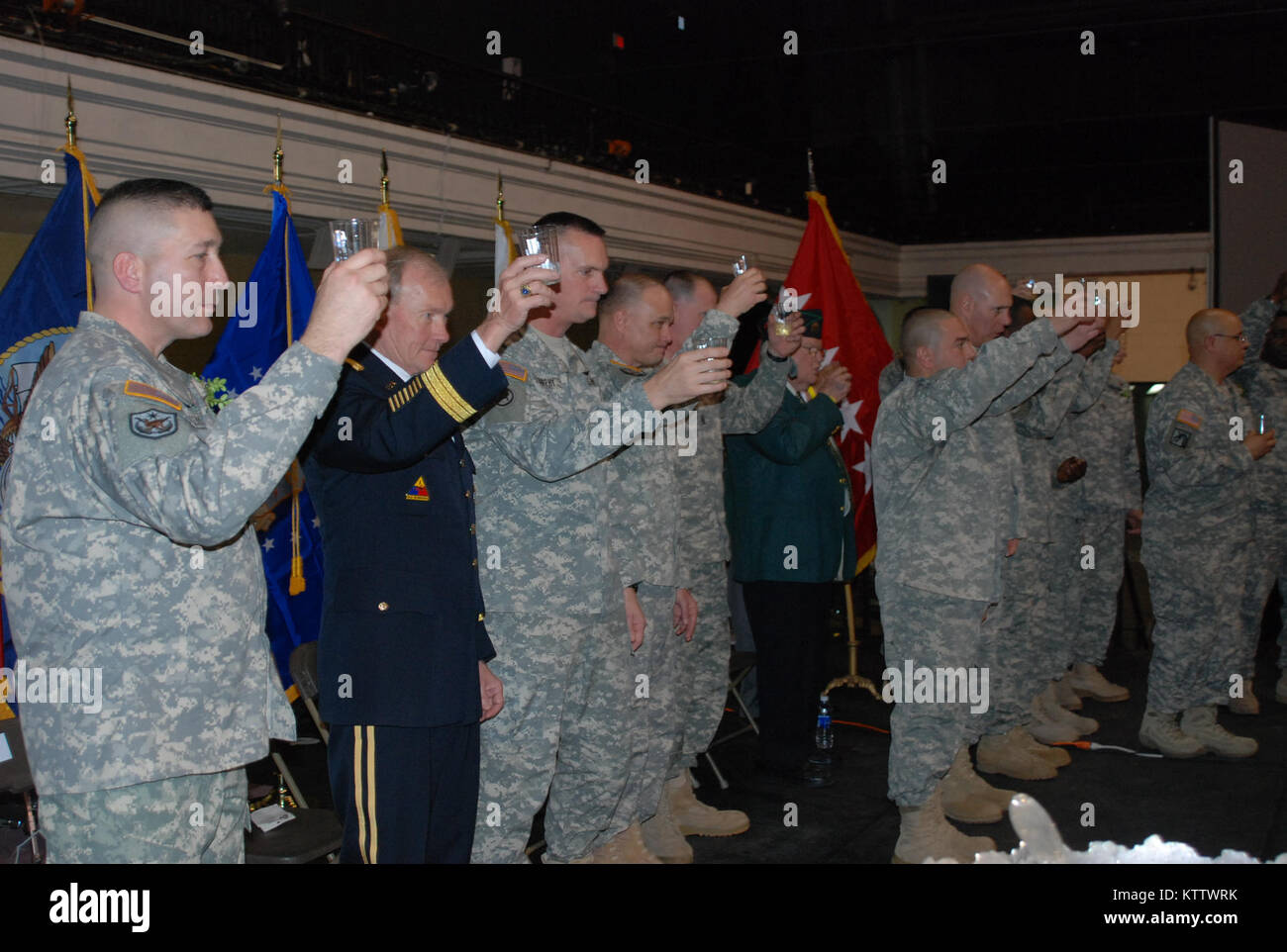 U.S. Army National Guard personnel daily duties and life. Working ...