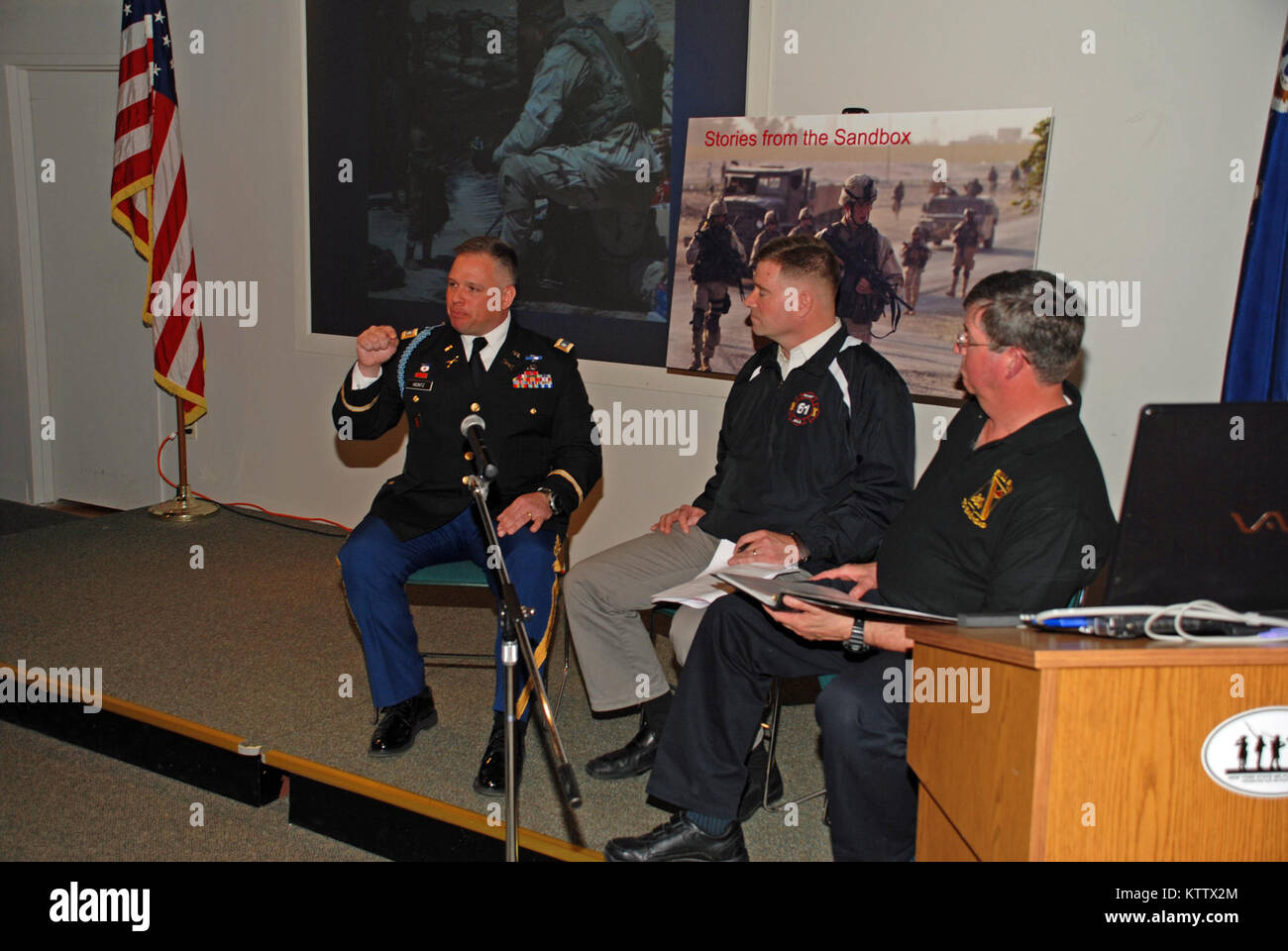 U.S. Representative Chris Gibson ( center) and retired New York Army ...