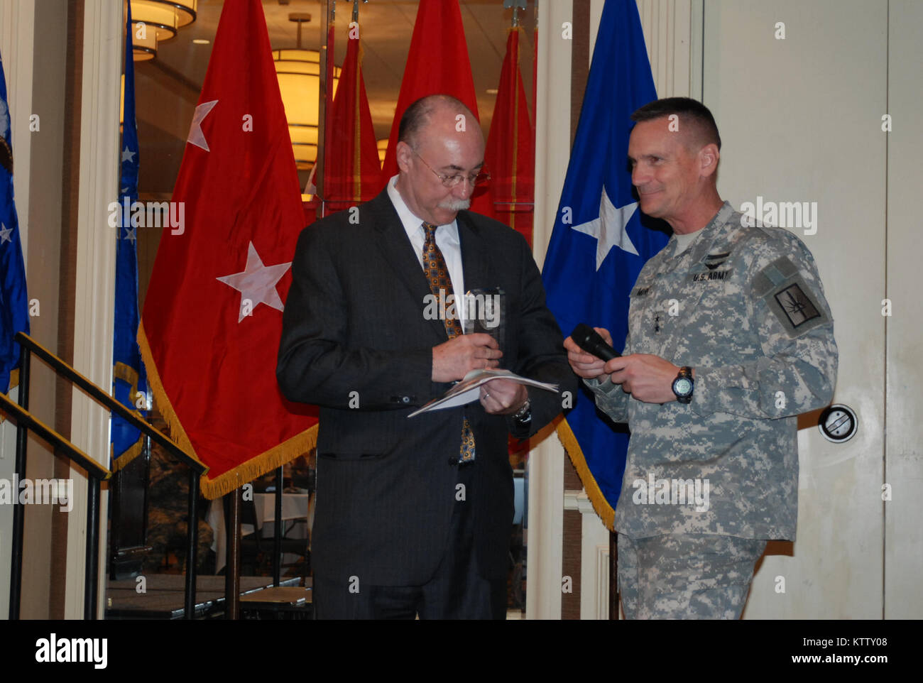 Major general patrick murphy hi-res stock photography and images - Alamy