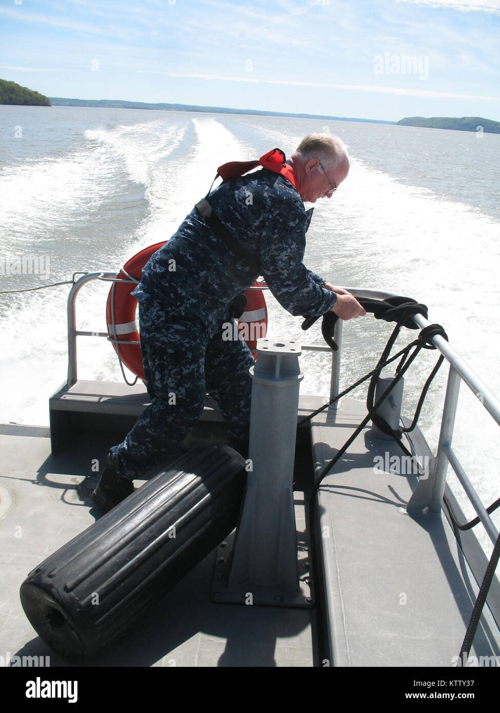 Bat Vector V 280 Power Boat Boat