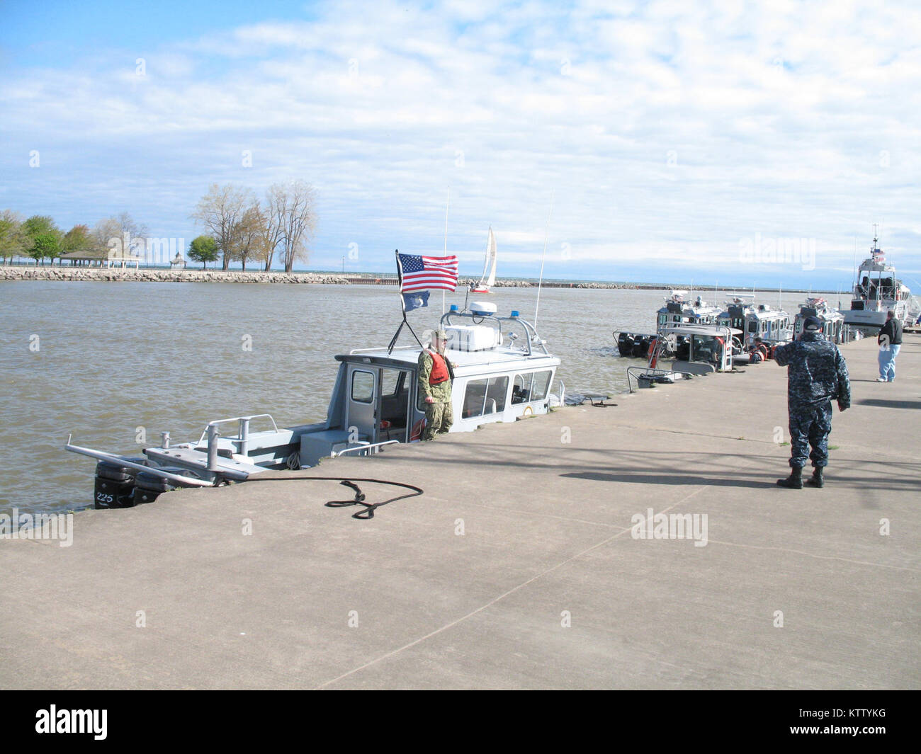 ROCHESTER-- New York Naval Militia patrols boats PB 280 and PB 220 tied ...