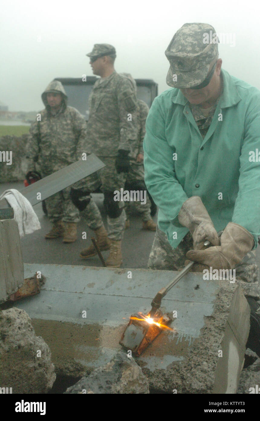 Defense chemical biological radiological nuclear response force hi-res ...