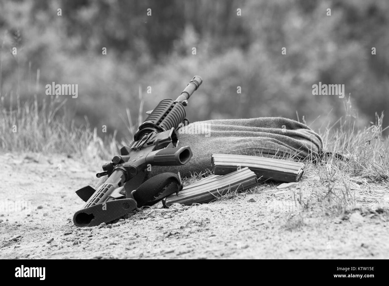 U.S. Army National Guard personnel daily duties and life. Working ...