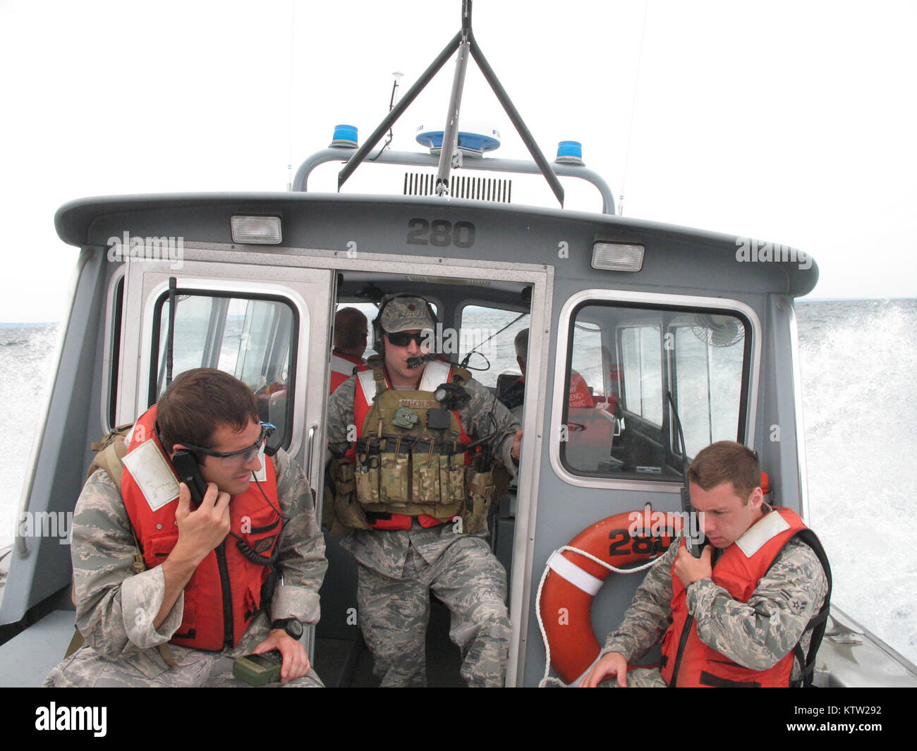 Joint terminal attack controllers hi-res stock photography and images ...