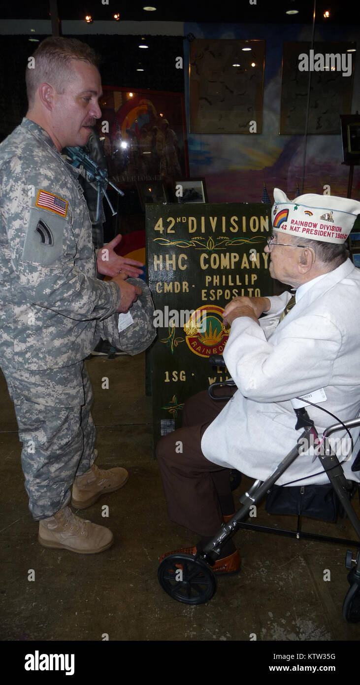 Annual reunion hi-res stock photography and images - Alamy