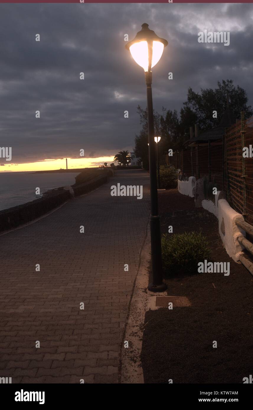 walkway road with sea side Stock Photo - Alamy