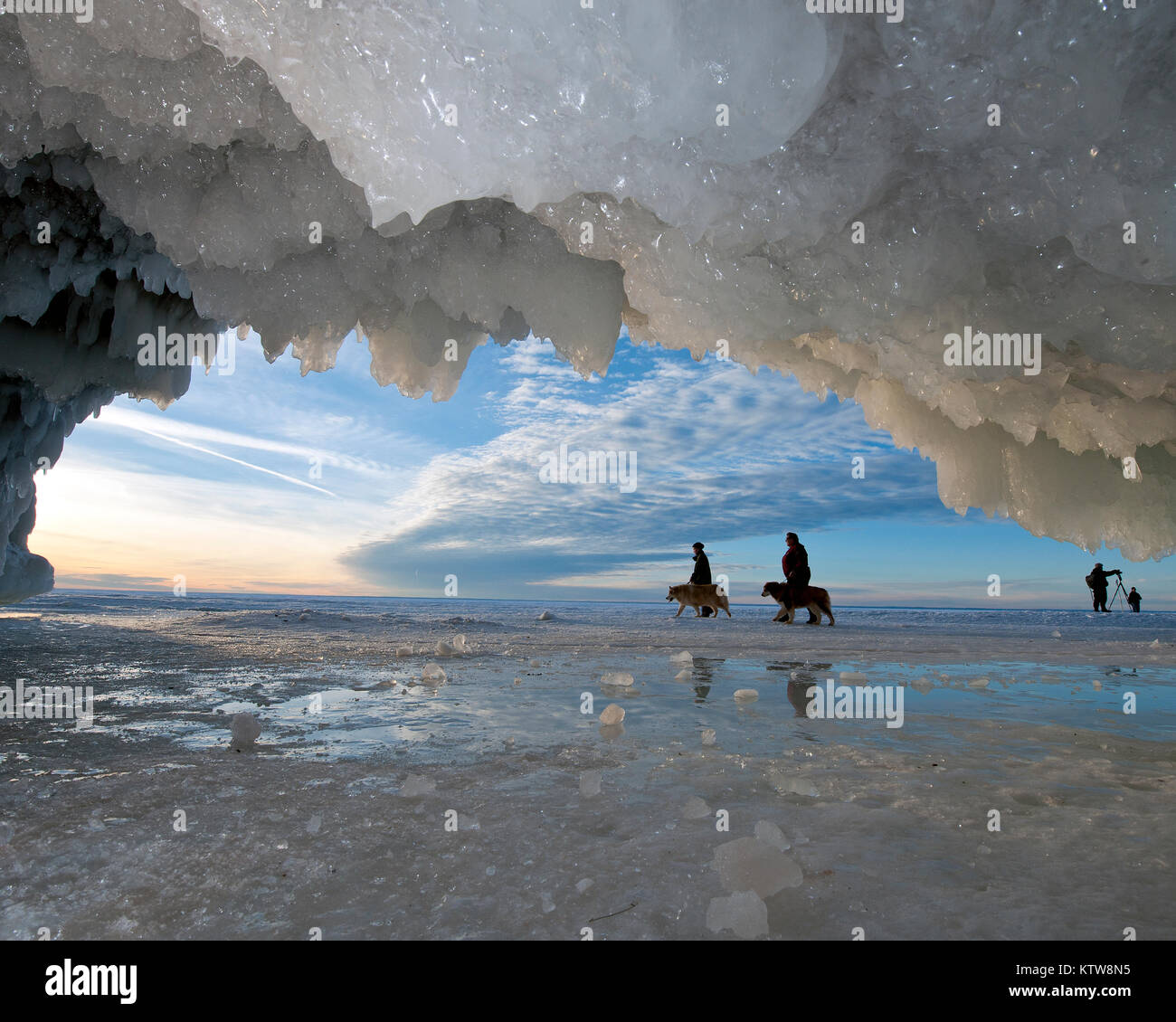 Ice caves on Lake Superior Stock Photo - Alamy