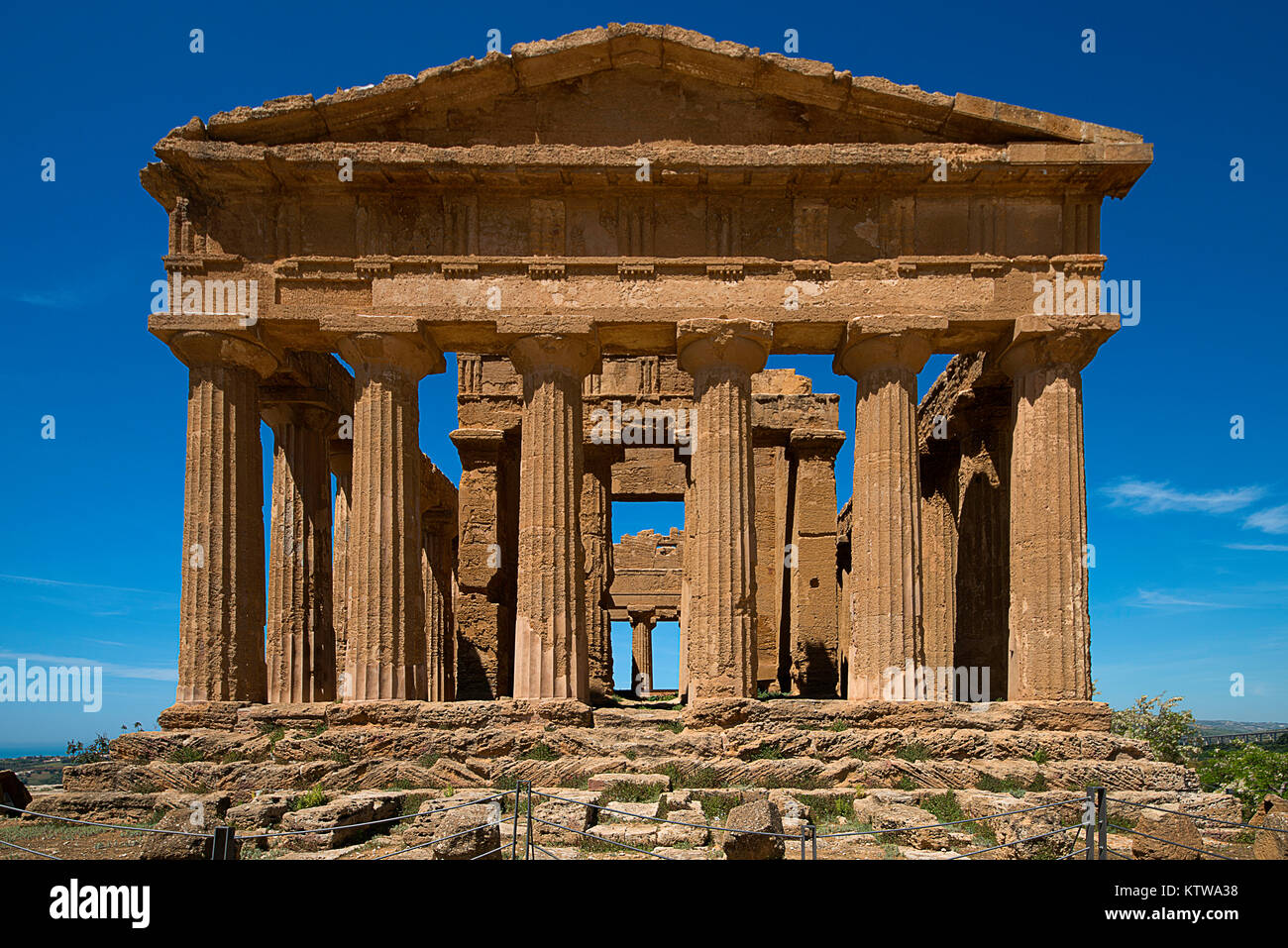 Agrigento, Temple of Concordia in famous ancient greece valley of ...